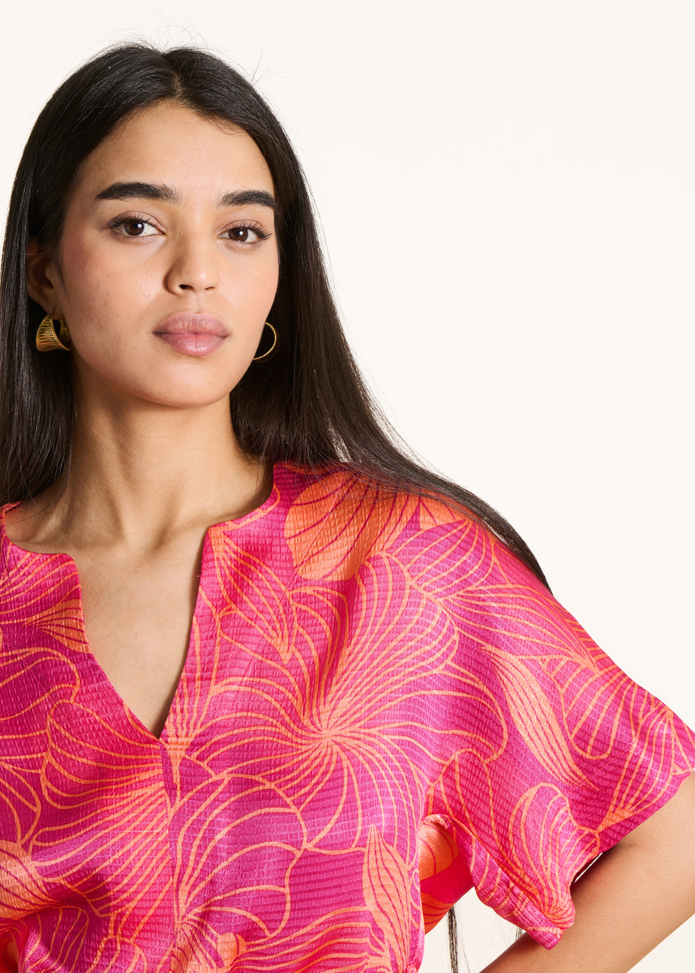 Short top with pink floral print - La Fée Maraboutée